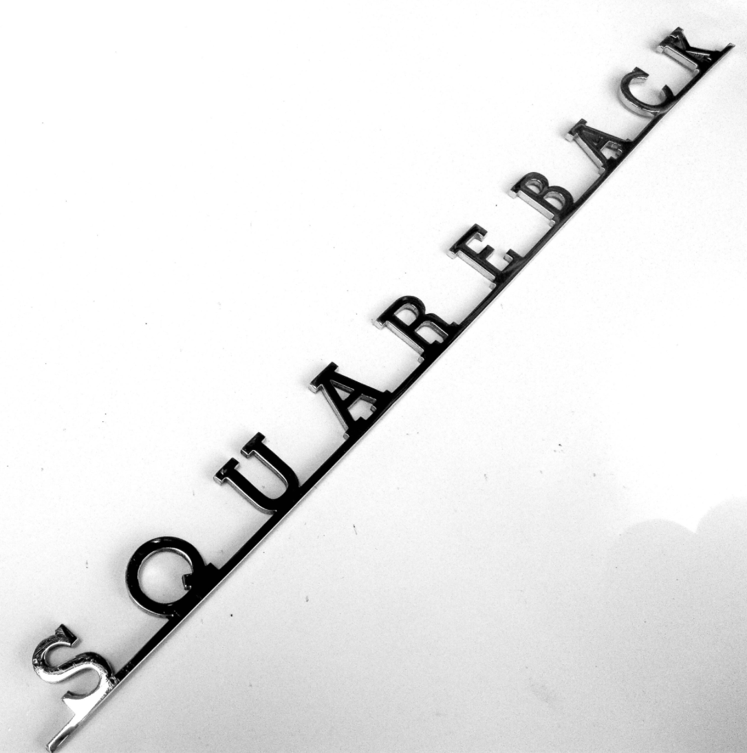 Squareback Script Badge (226) – Hayburner